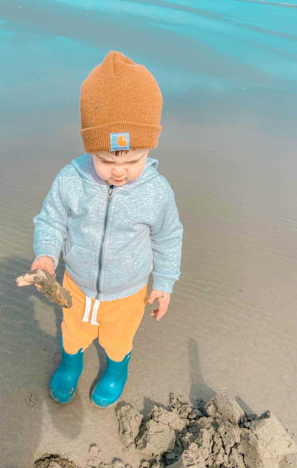 How to Dig Clams - Ultimate Beginner's Guide - The Perfect Tide