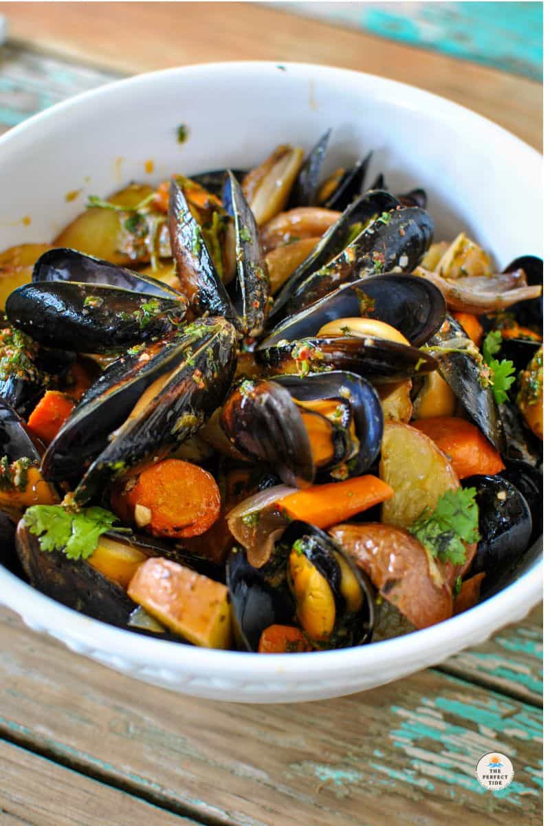 Baked Mussels in Chimichurri - The Perfect Tide