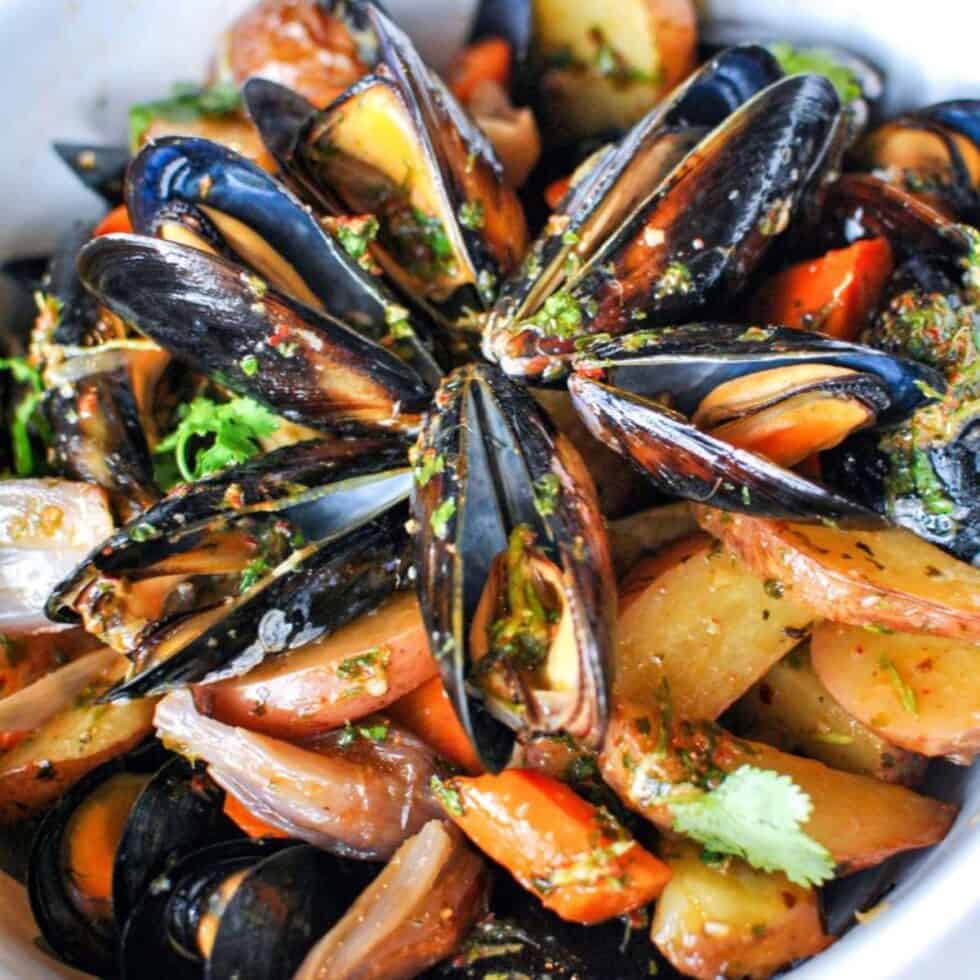 Baked Mussels in Chimichurri - The Perfect Tide